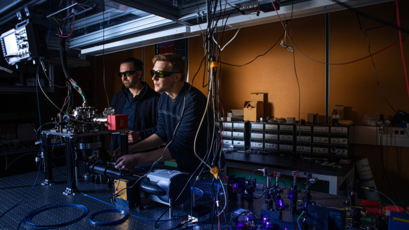 UMass Amherst and UCSB Demonstrate Photonic Chip Technology for ...