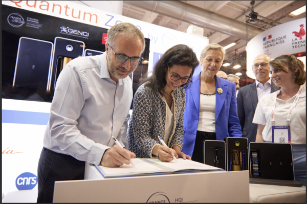 France Finalizes World-First Acquisition of Alice & Bob Cat-Qubit ...